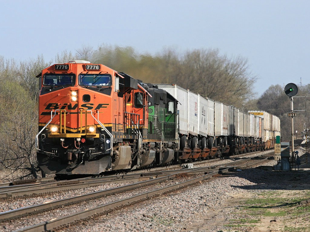 BNSF 7776